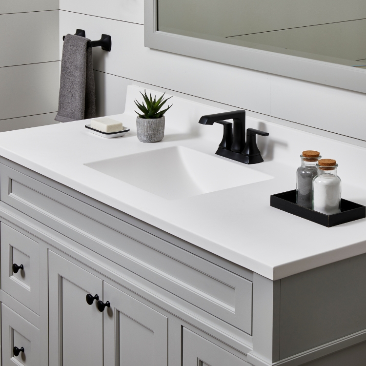 8 Hot Bathroom Trends